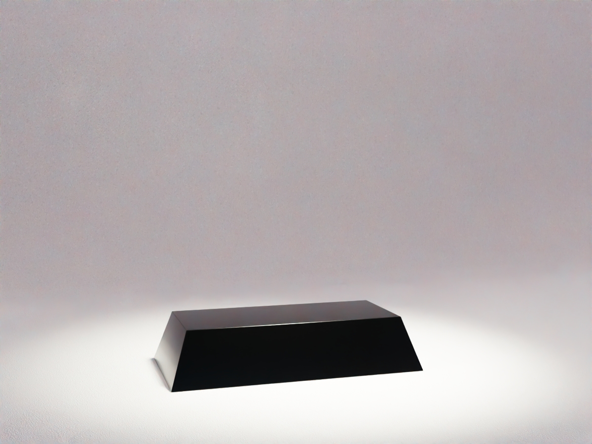 215mm x 110mm x 45mm – Trophy Specialists & Engraving